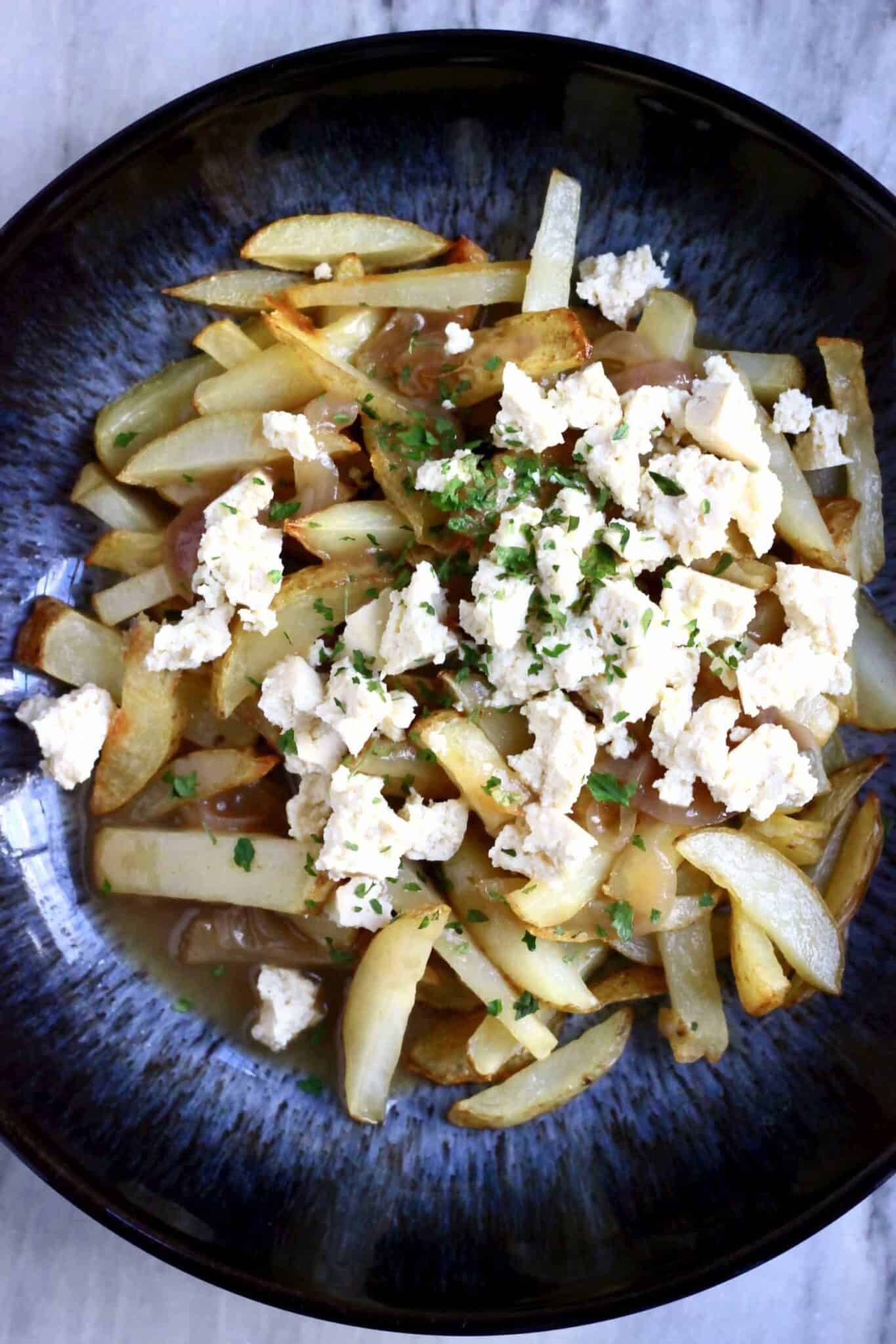 Vegan Poutine (GF) - Rhian's Recipes