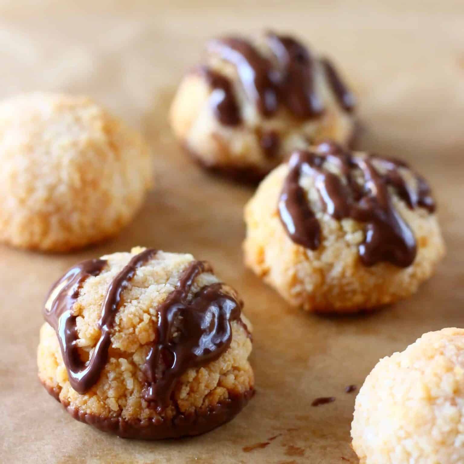 Vegan Coconut Macaroons (Gluten-Free) - Rhian's Recipes